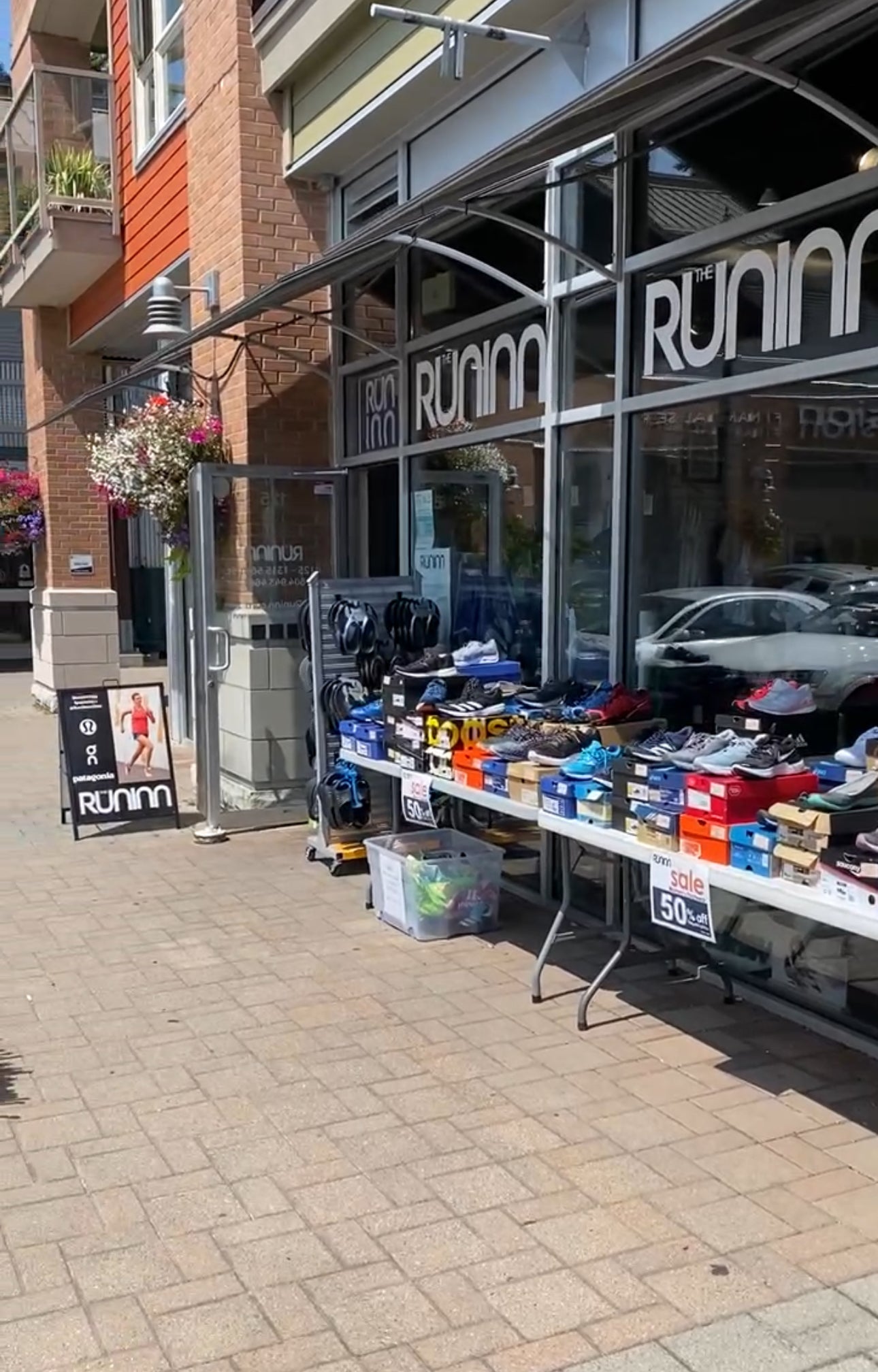 The Run Inn- Vancouver's Running Speciality Shop Since 1992